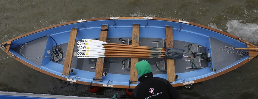 Roeier sterft na botsing met vrachtschip: 'Vreselijk dat training in zo ...