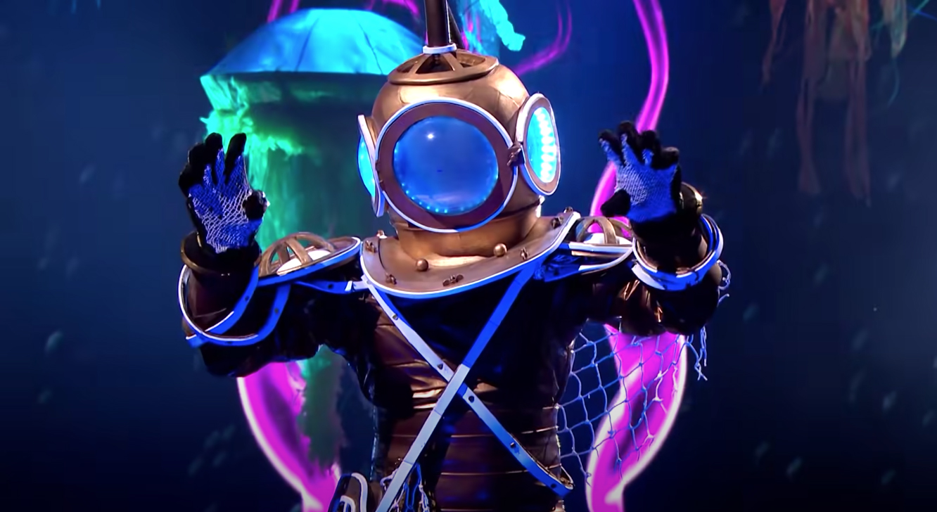 Zit deze GTST-ster in The Masked Singer? | RTL Boulevard | RTL.nl