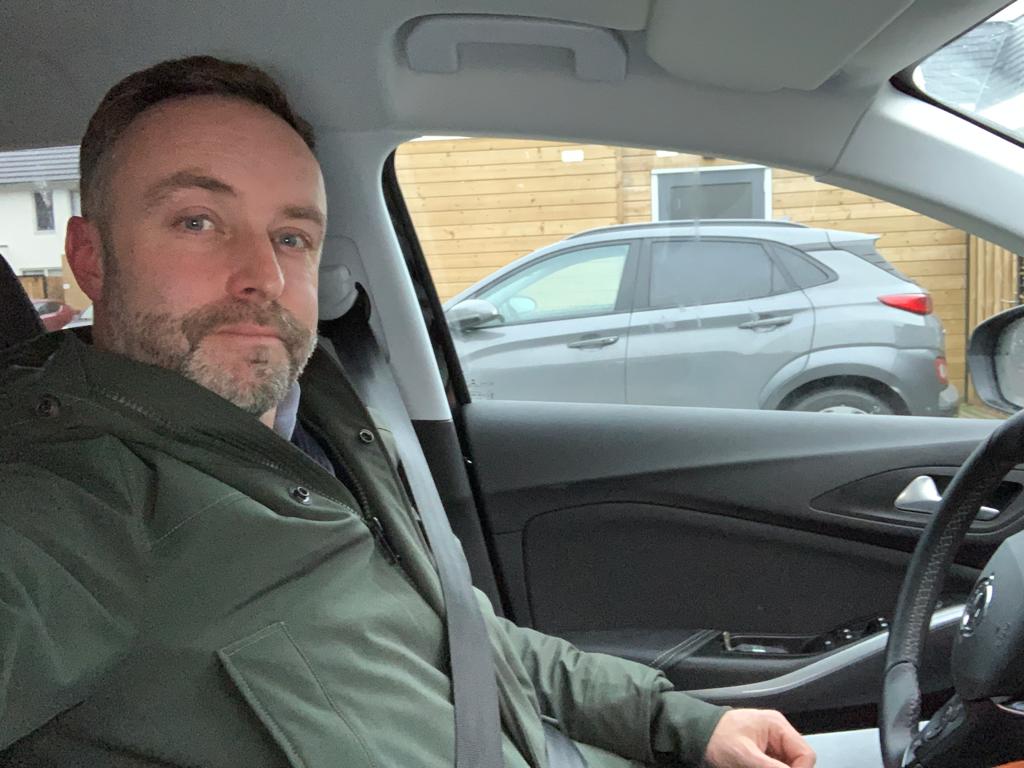 ANWB: 'Doe je dikke winterjas uit achter het stuur'