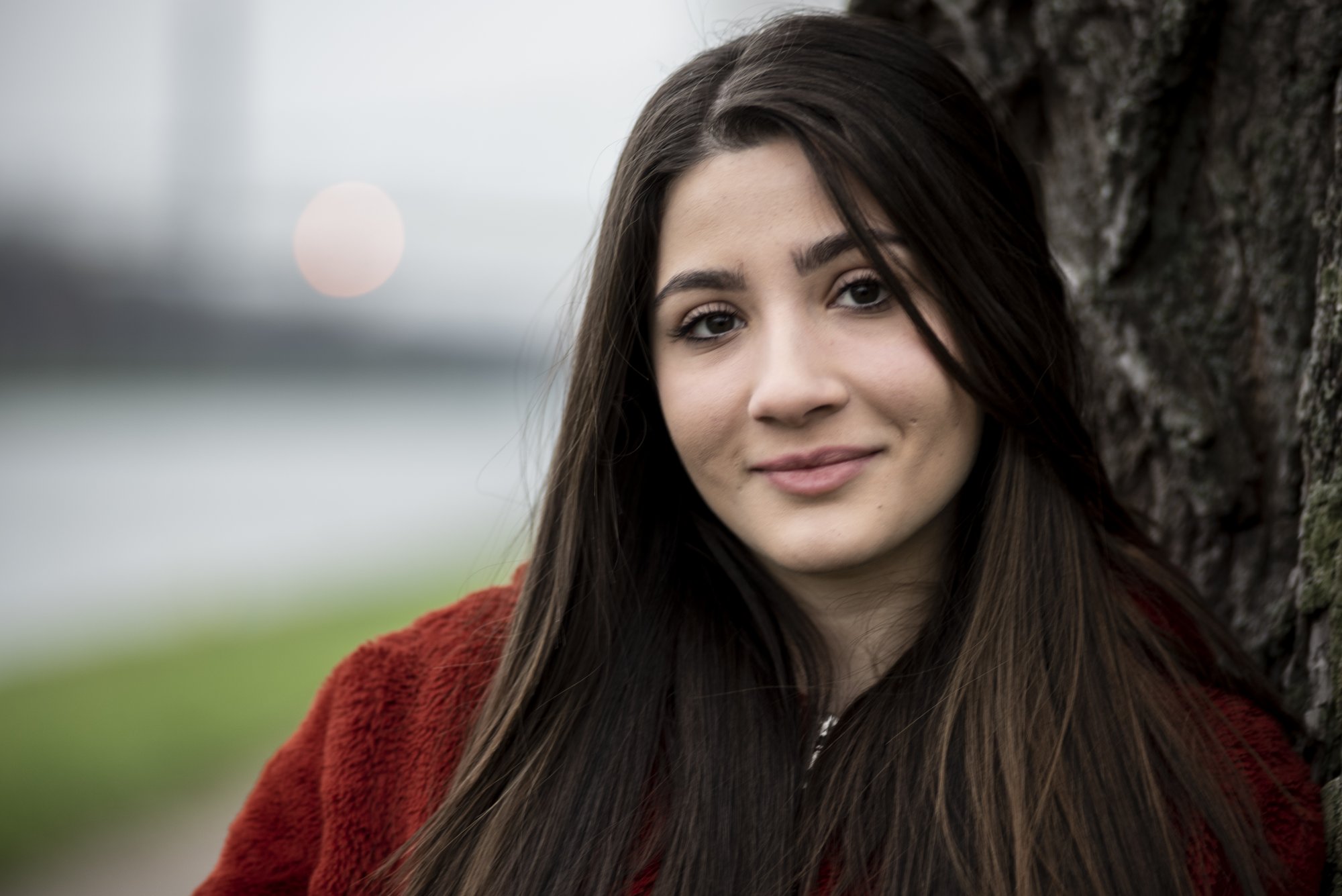 Hanin (18) ontvluchtte de oorlog in Syrië, en zingt nu de sterren van ...