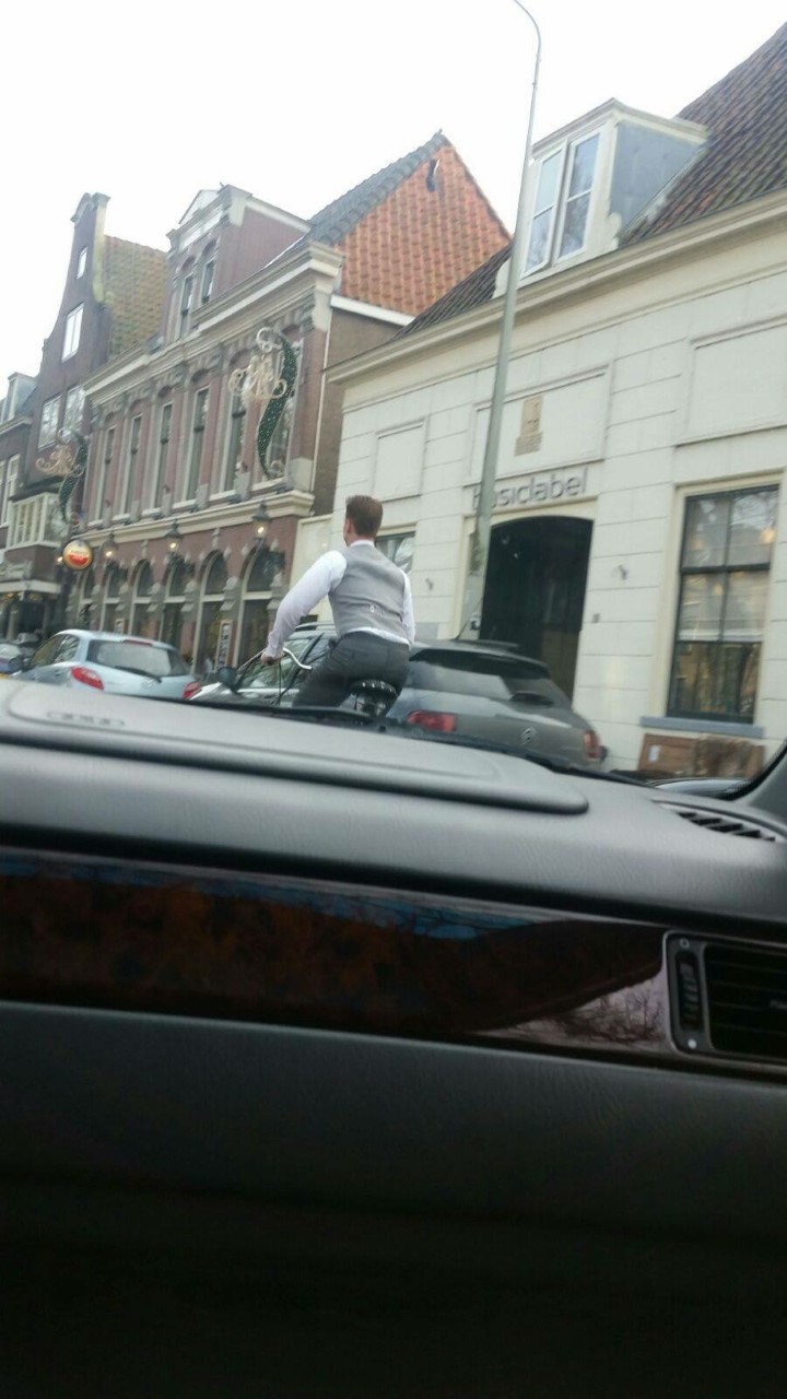 André (40) is butler: 'Het beeld uit oude Engelse films klopt'