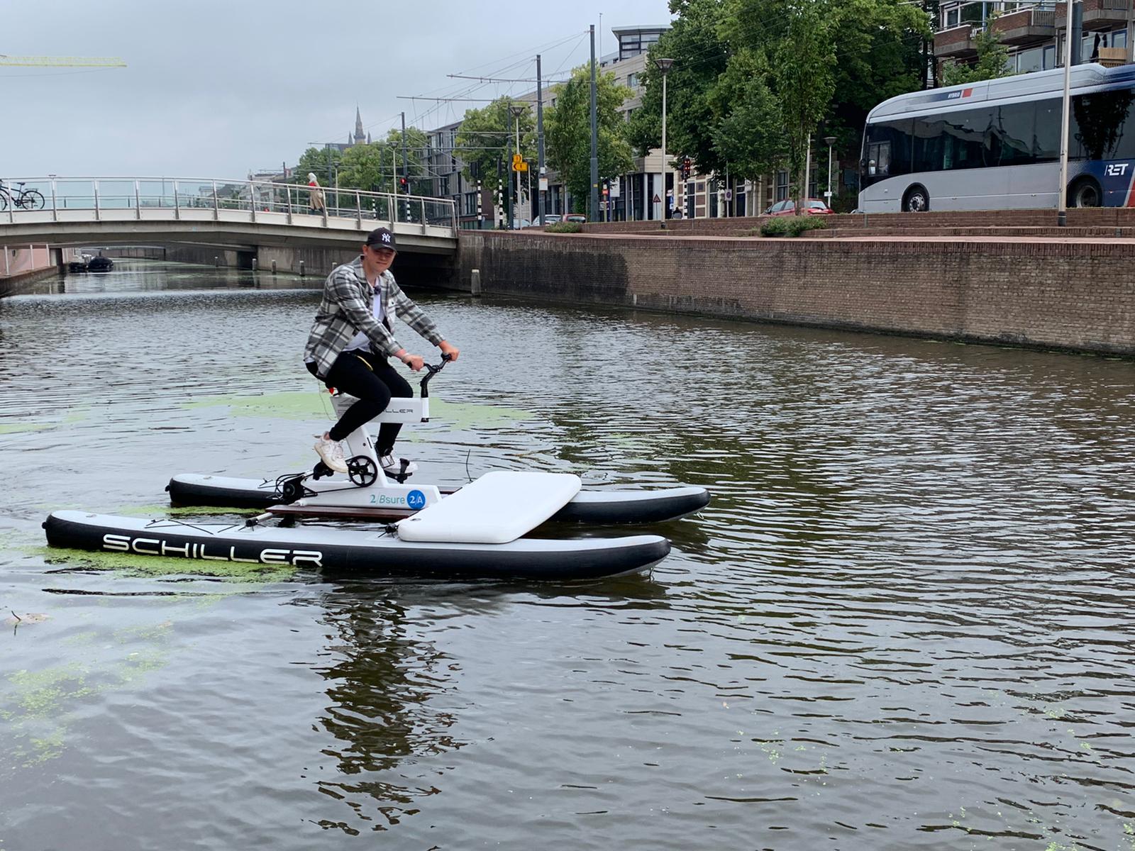Fietssup verovert Nederland: 'Deze waterfiets is een blijvertje'