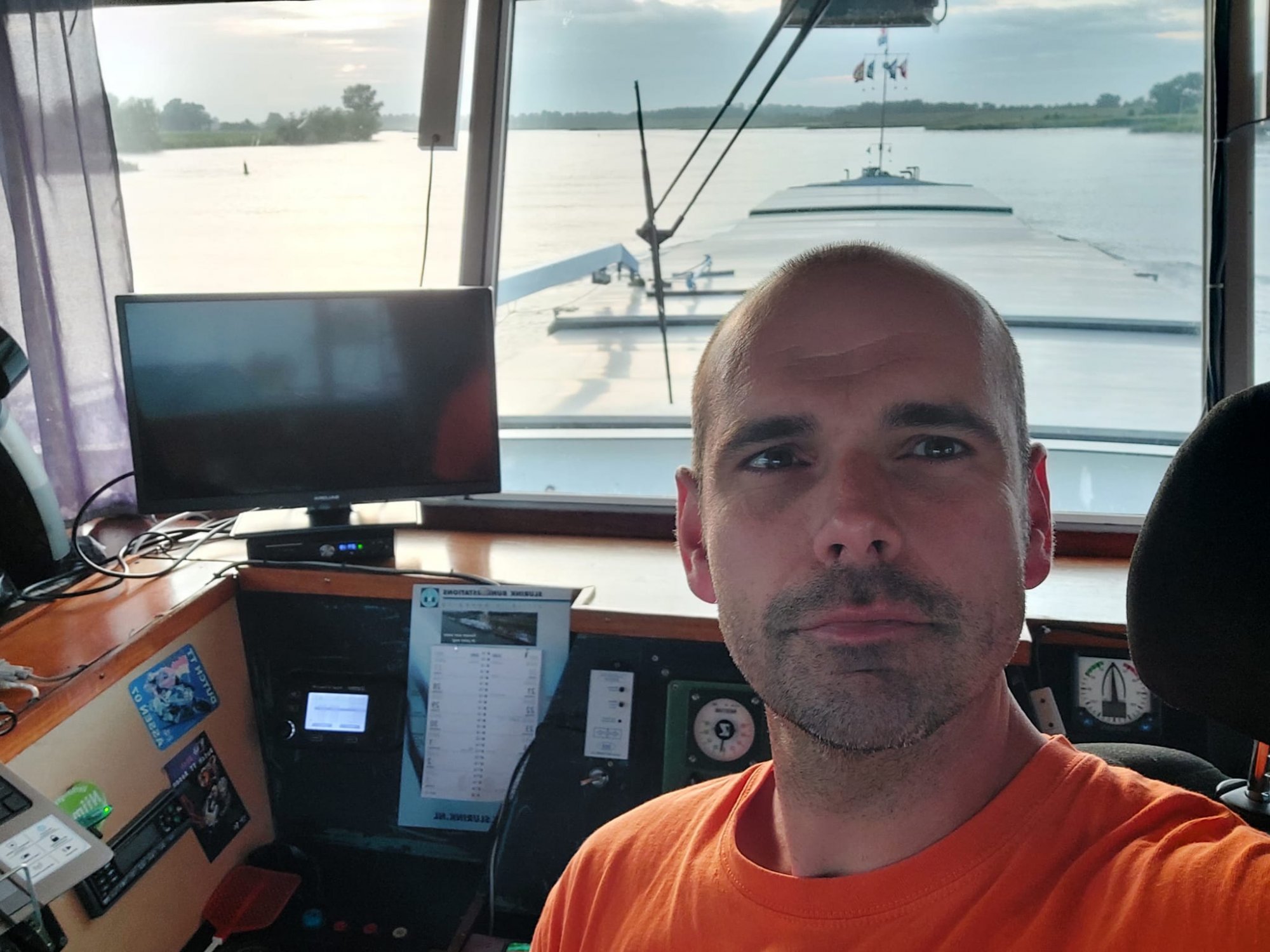 Binnenvaartschipper Daniël aan ramp ontsnapt: dodelijk gas aan boord