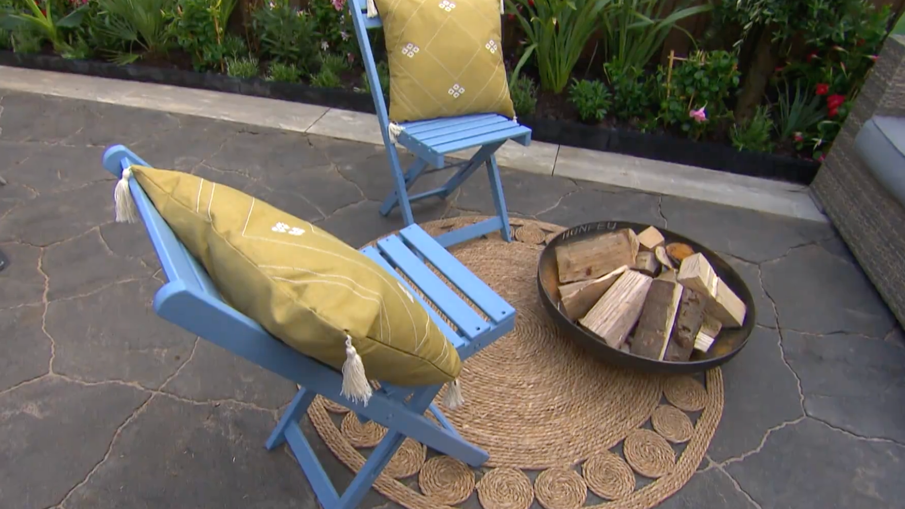 Van ongezellige, kale tuin naar een gezellige plek in Spaanse sferen