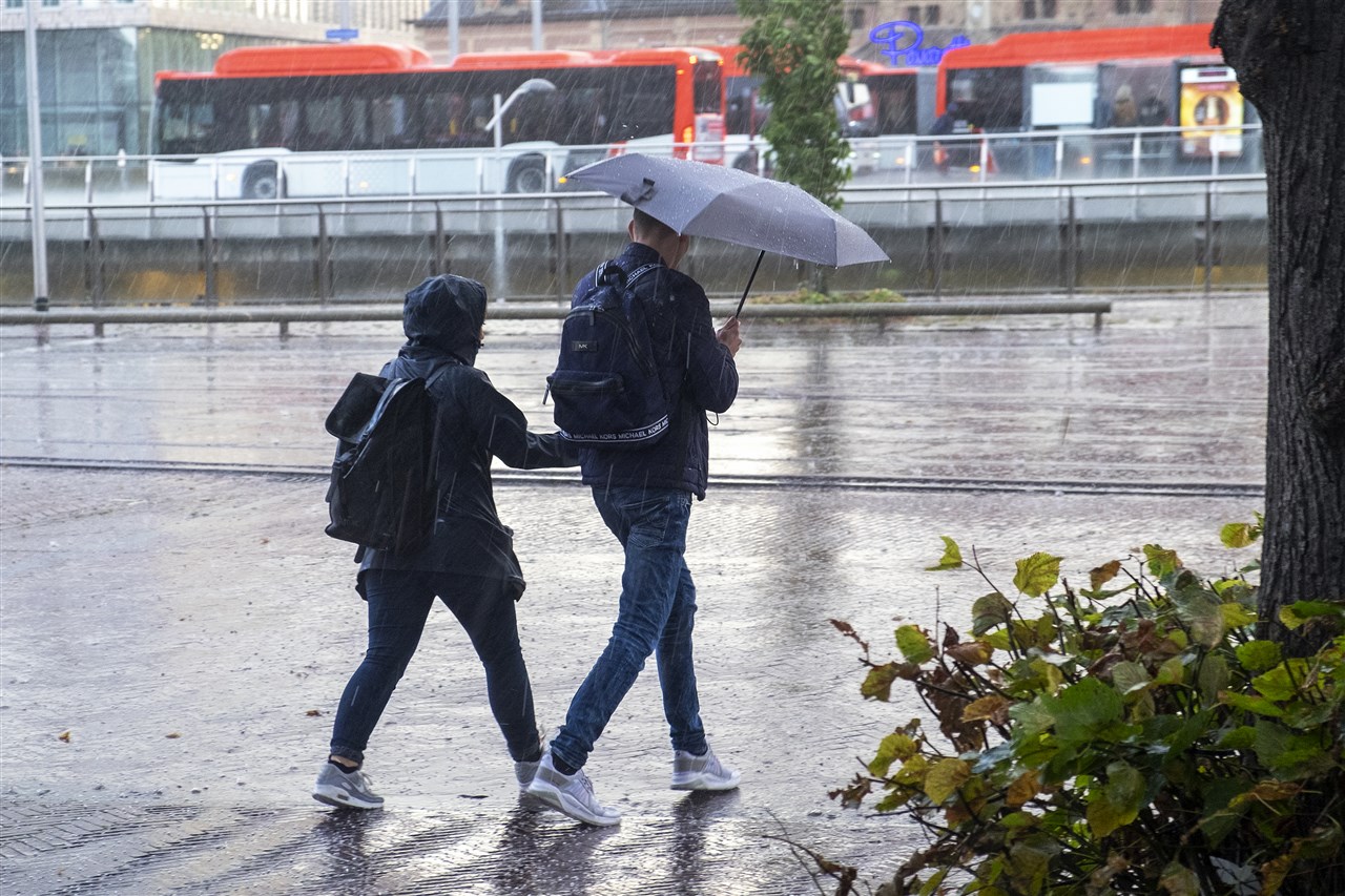Weerswaarschuwing in Zeeland en Noord-Brabant: vanavond code geel