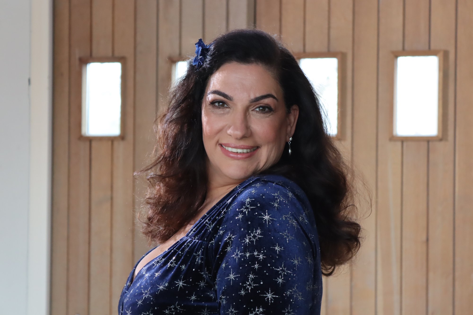 Mehrnaz (56) | RTL.nl