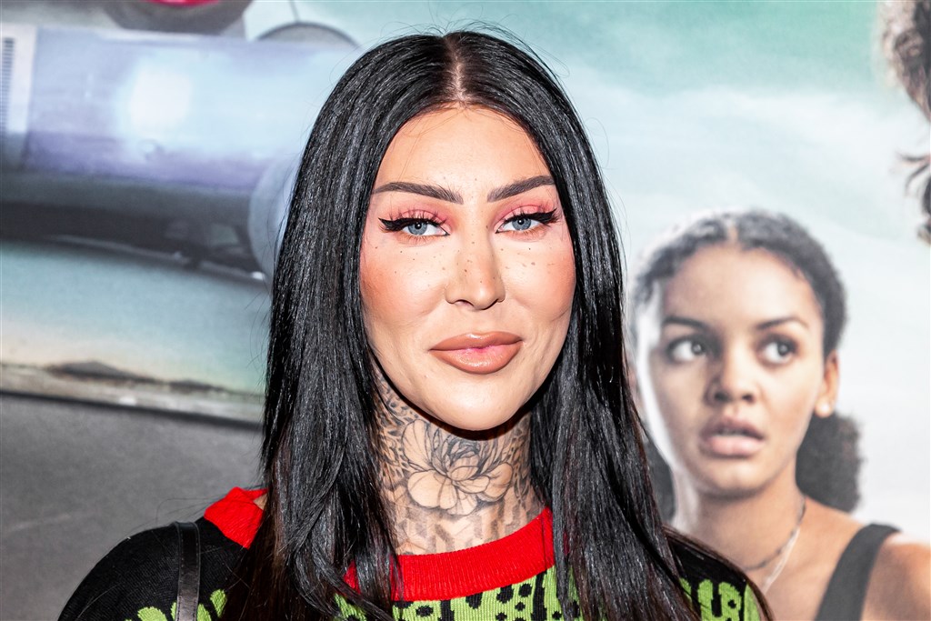 Influencer Jessie Maya verloofd met grote liefde Koen