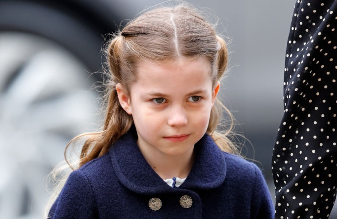 Nieuwe foto van prinses Charlotte ter ere van haar achtste verjaardag