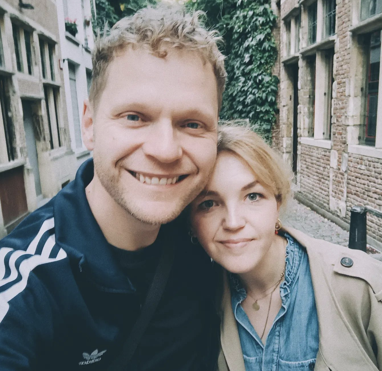 Luuk Ikink en vrouw Simone Wijnands ouders geworden van zoontje