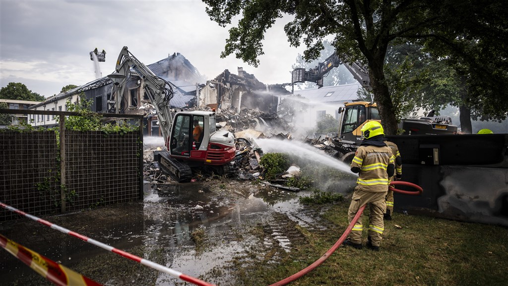 Acht woningen in Arnhem door brand verwoest