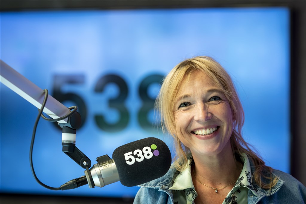 9 FM-frequenties verdeeld in miljoenenveiling: SLAM! en Sublime uit de ...