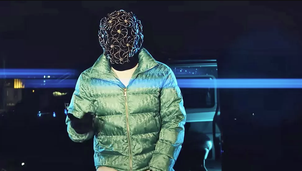 Engeland in de ban van mysterieuze rapper Dide – maar wie is het?