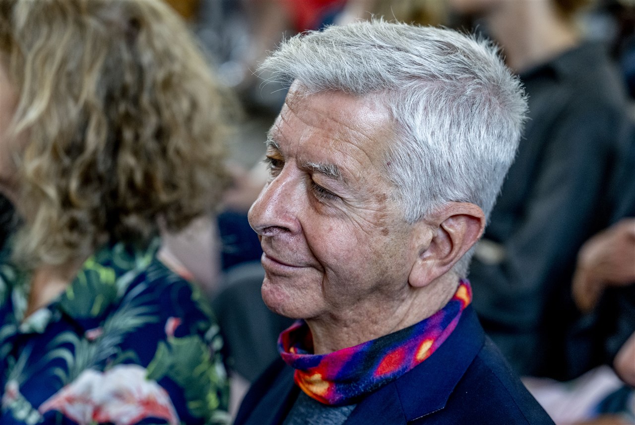 Verkenning begint van voor af aan, nu met Ronald Plasterk