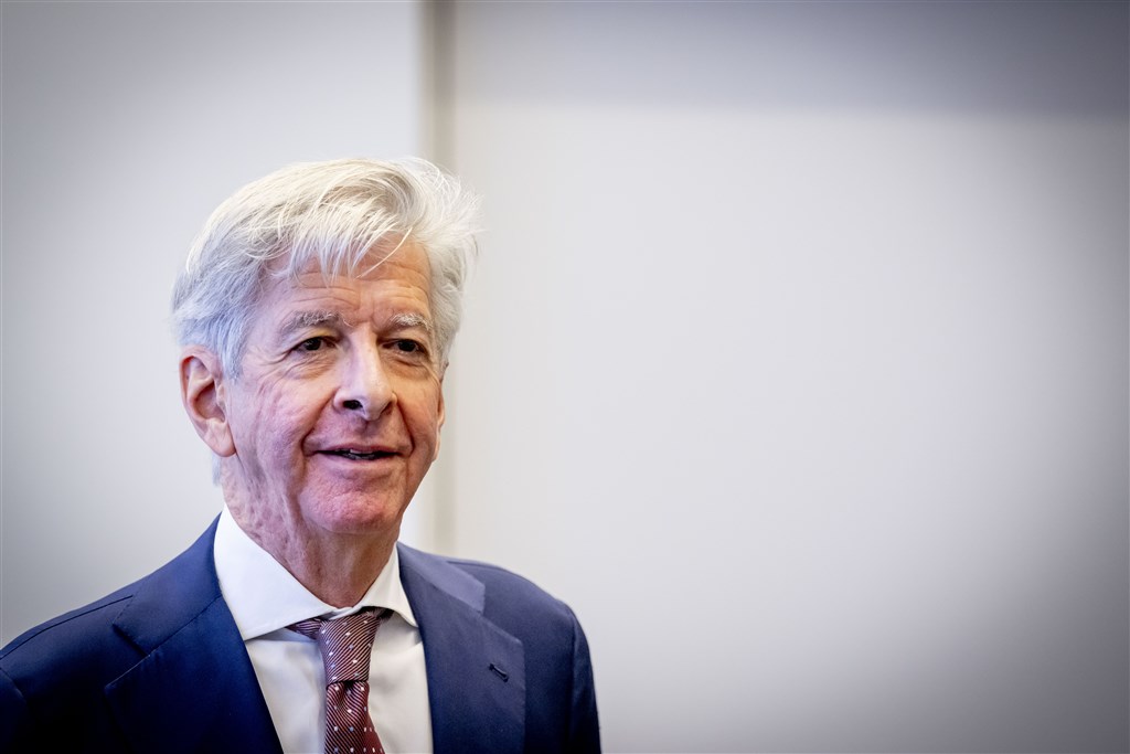 Vertraging in verkenningsfase nieuw kabinet: Plasterk heeft meer tijd nodig