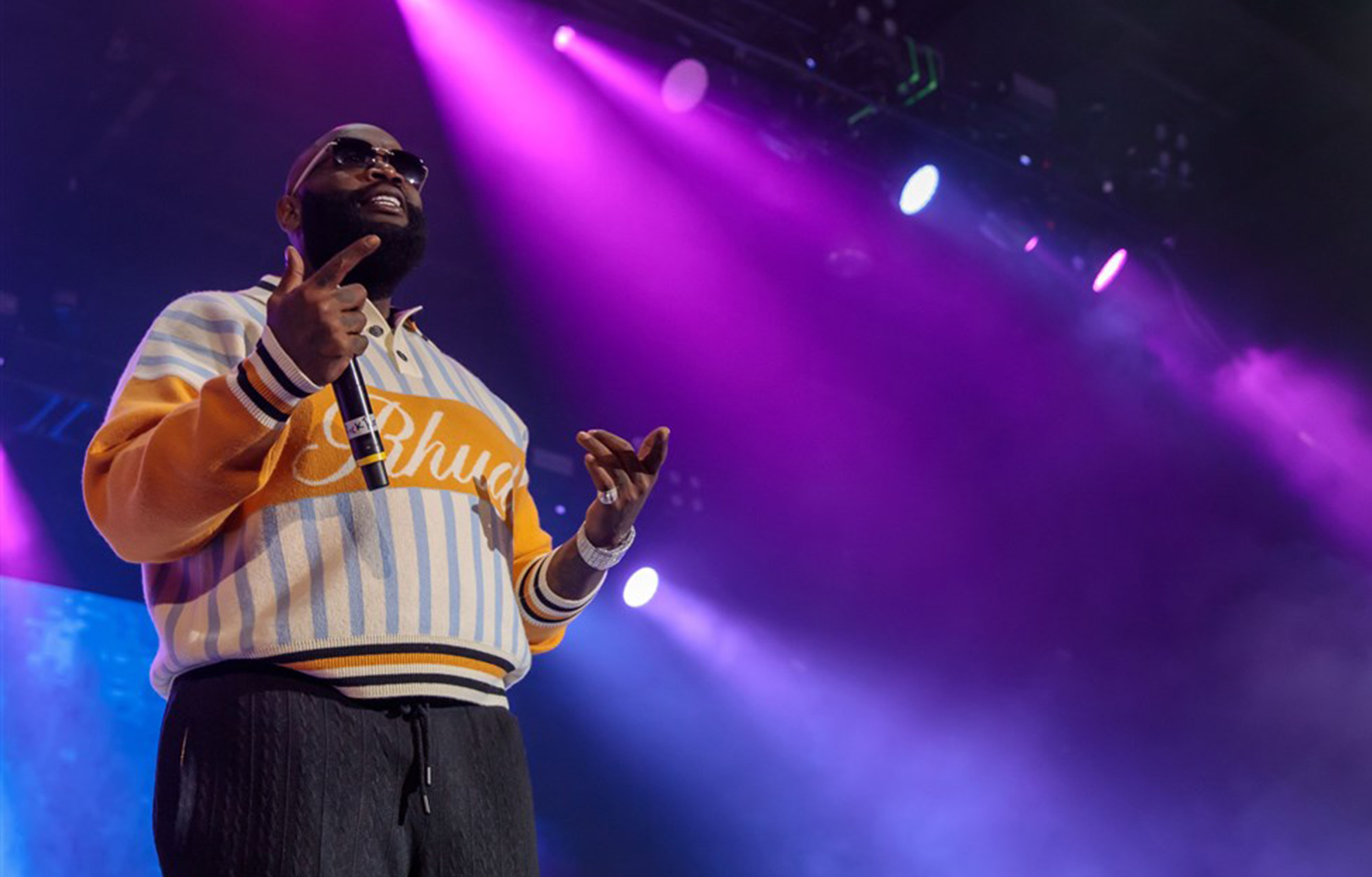 Rapper Rick Ross wil begin 2024 de Kilimanjaro beklimmen