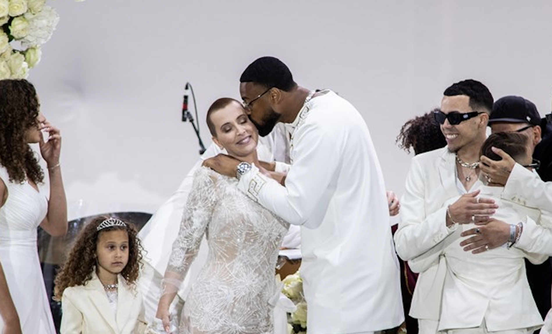 Anouk viert relatiejubileum met lieve foto's: 'I love you'