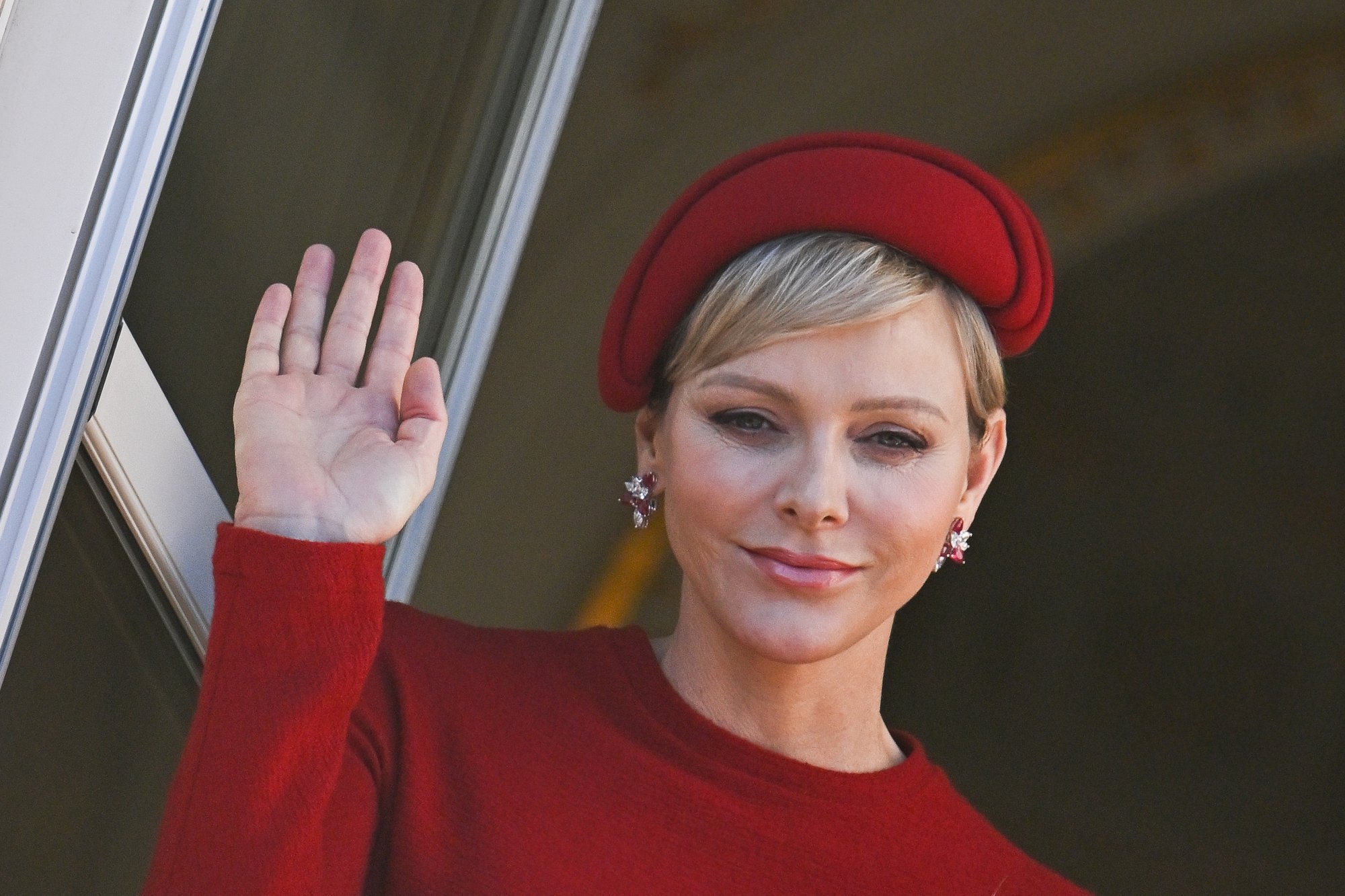 Heeft prinses Charlene de duurste kledingsmaak van alle royals?