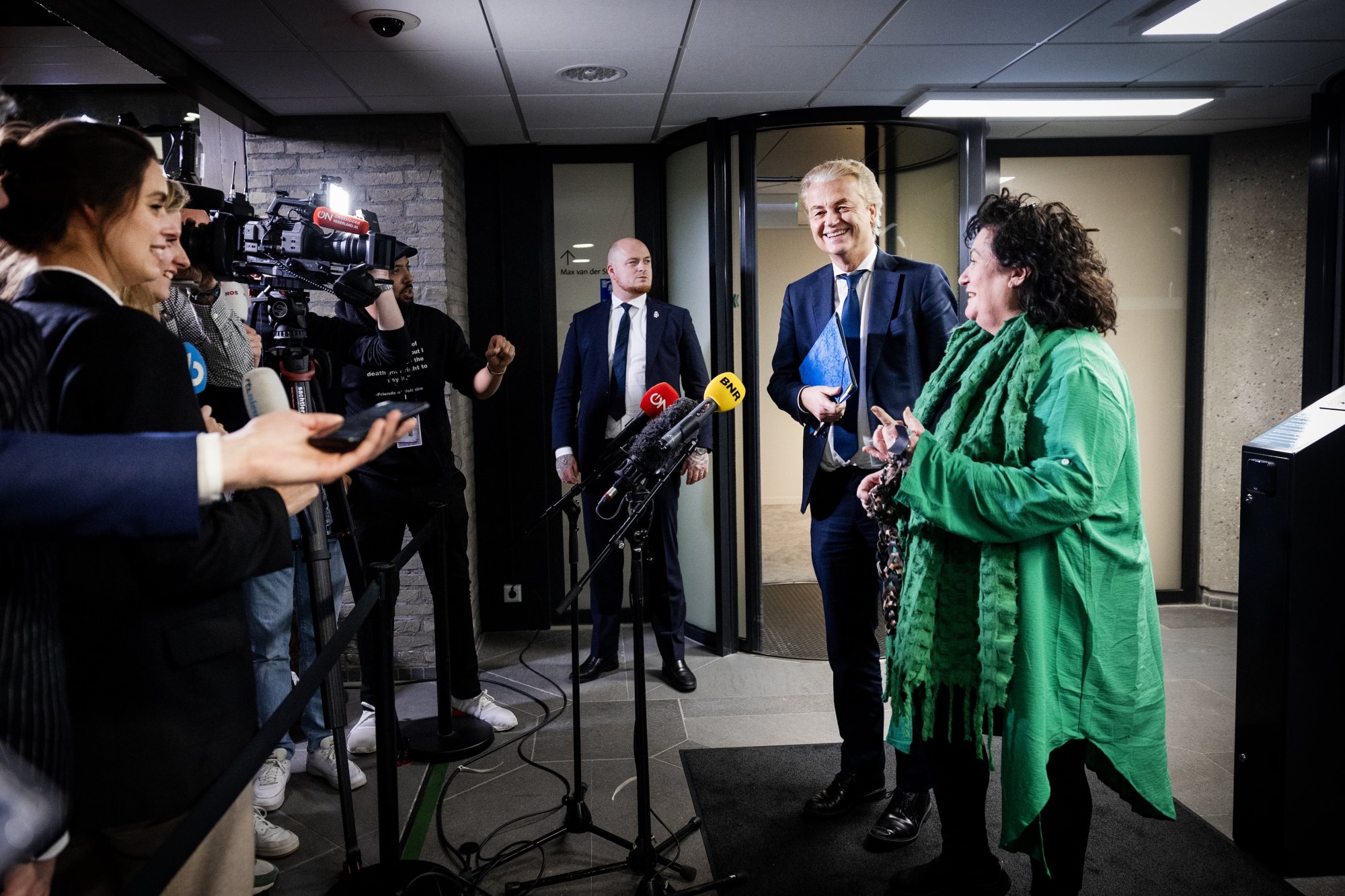 Formatie, wat nu? De inhoud, de poppetjes en voor zomer op bordes