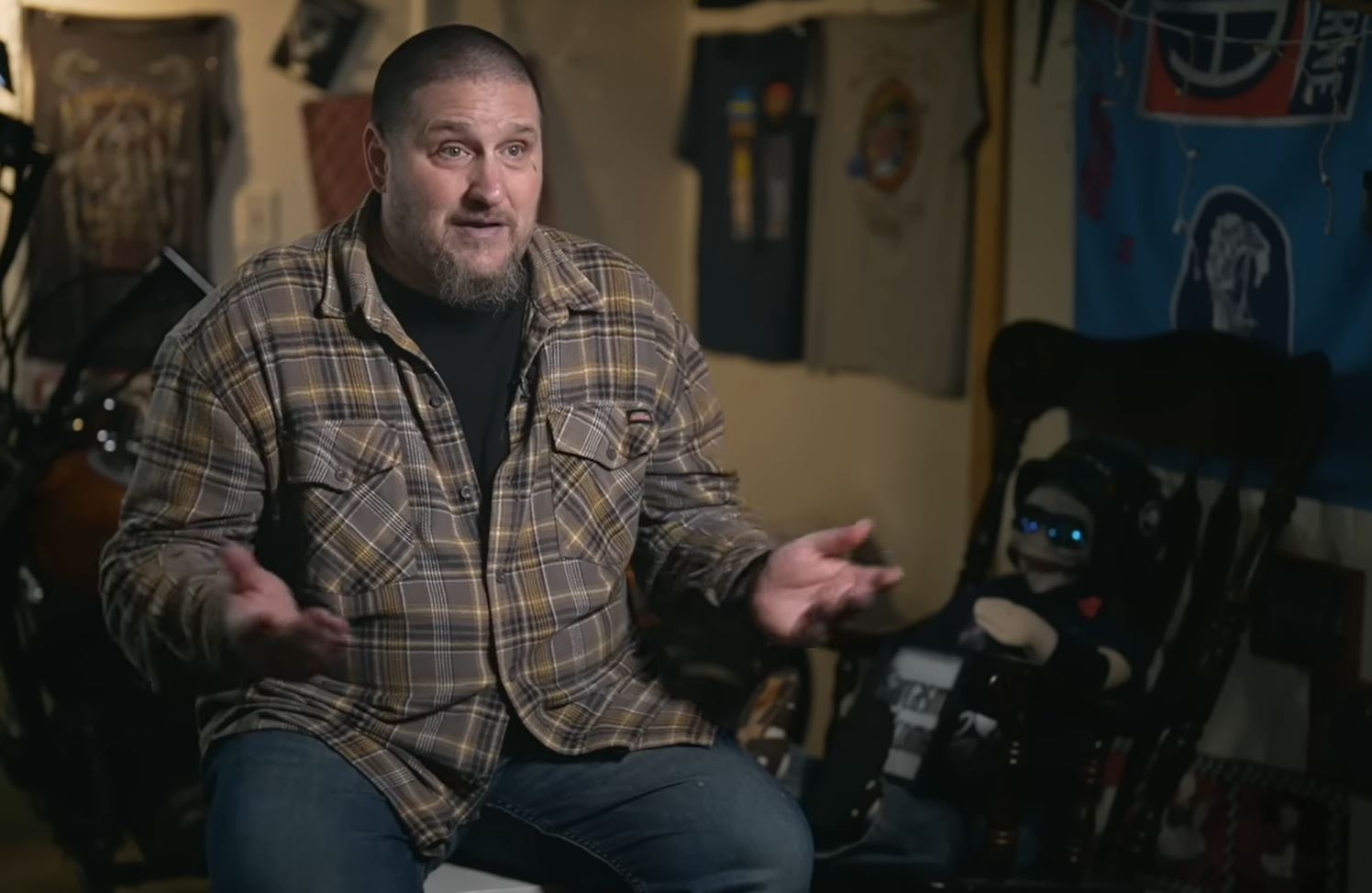 Man die gruwelvideo's met apen maakte aangeklaagd in VS