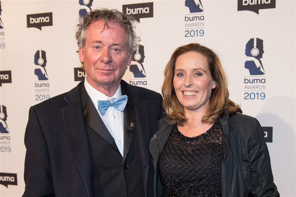 Songfestivaldirigent Harry van Hoof (81) overleden