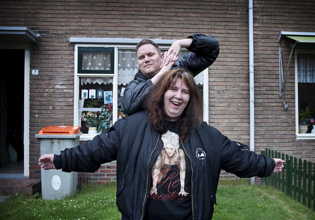 Debora 'Romana' Siepman (51) van Zanger Rinus plotseling overleden