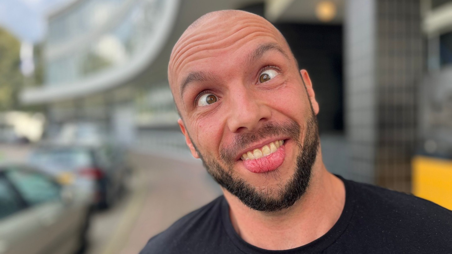 Gekke bekken trekken: hierom doen we dat