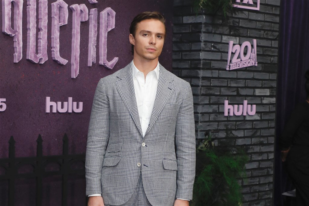 Monsters-acteur Nicholas Alexander Chavez verwijdert bloederige ...