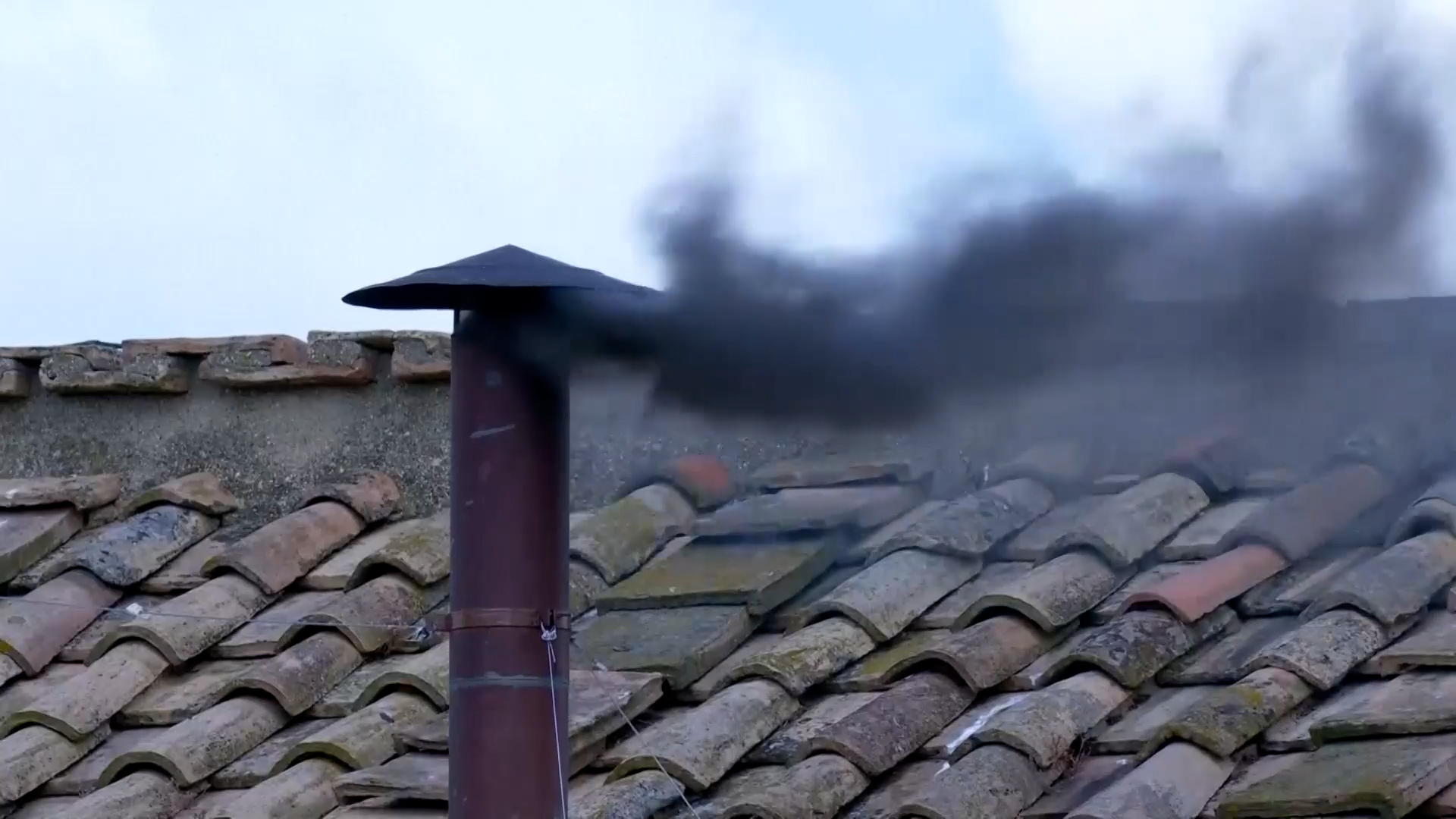 Conclaaf gaat verder: nieuwe stemronde voor opvolger paus Franciscus