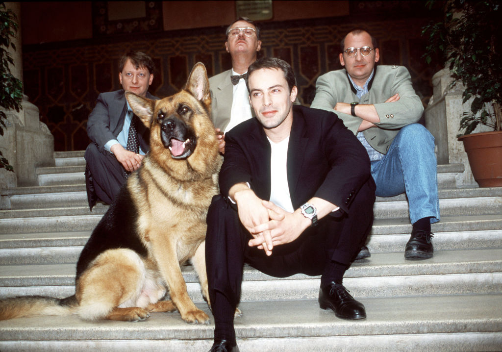 Commissaris Rex maakt comeback met nieuwe serie in Wenen