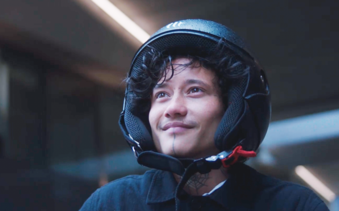 Acteur Sky James Bronkhorst (27) uit NTR-serie overleden