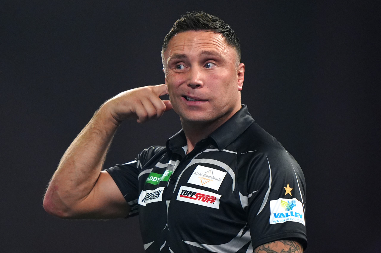 Darter Plaisier verrast oud-wereldkampioen Price op WK