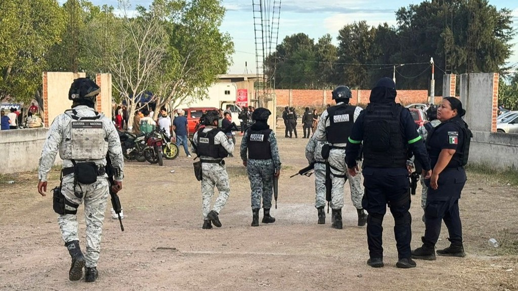 Elf doden bij schietpartij op voetbalveld in Mexico