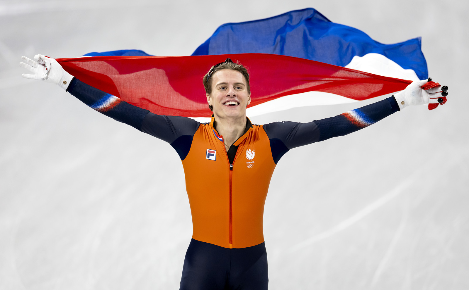 Dit is het verhaal achter het litteken van shorttracker Jens van 't Wout: 'Iedereen trok wit weg'