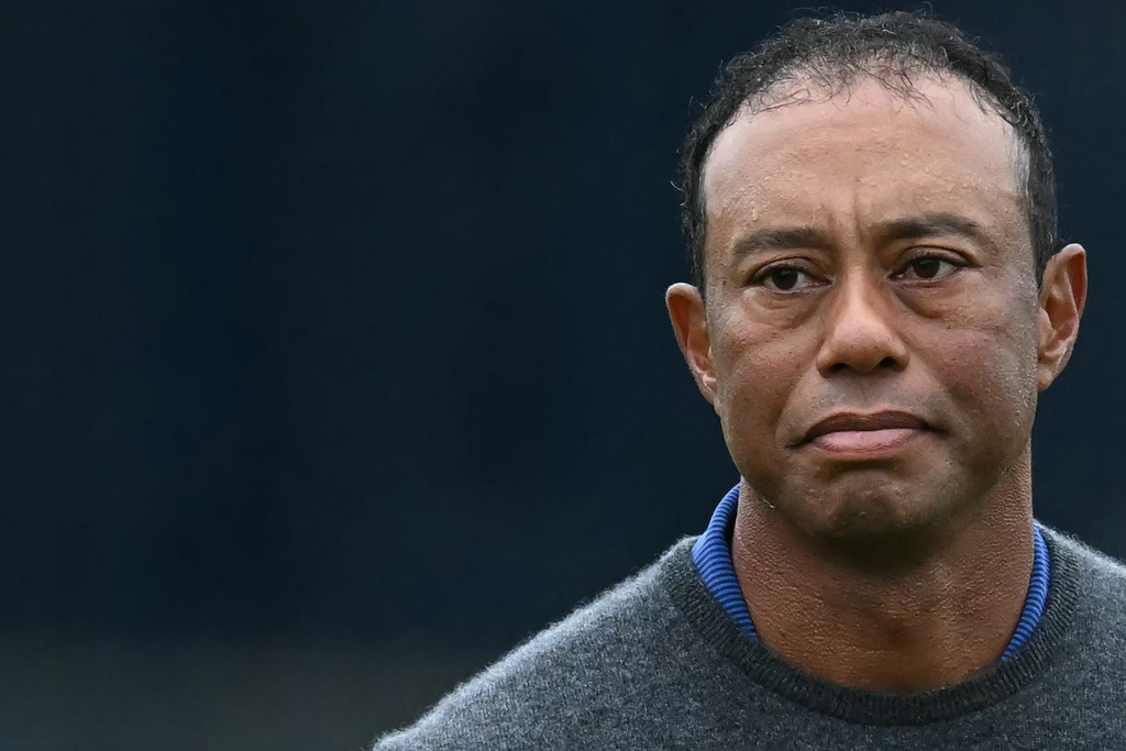 Tiger Woods reageert voor het eerst na auto-ongeluk: 'Ga me laten ...