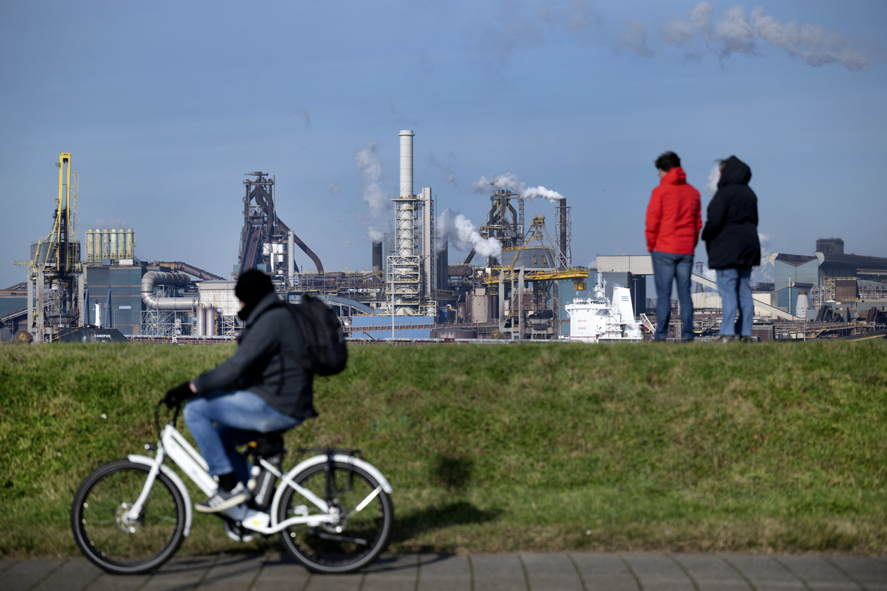 Wel of geen subsidie naar Tata? Vandaag kort geding tegenover ...