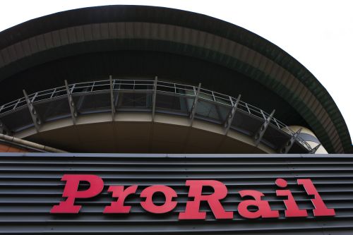 ProRail betaalde interimmer 4 ton op jaarbasis