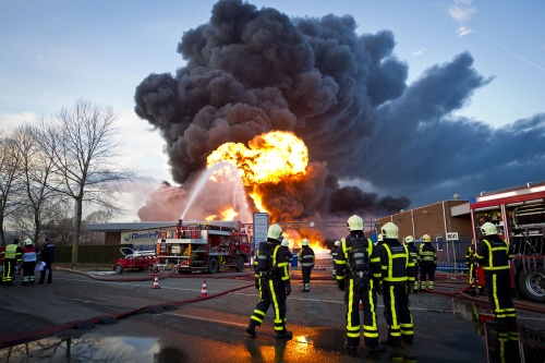 Medewerker moest 'smoel houden' over brand Moerdijk