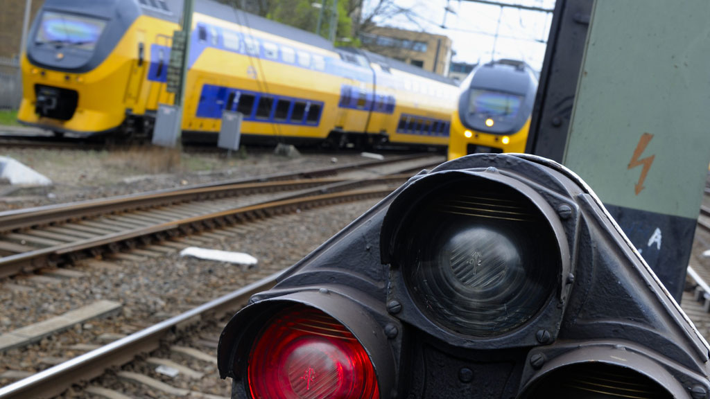Geheim advies: Voeg NS en ProRail weer samen