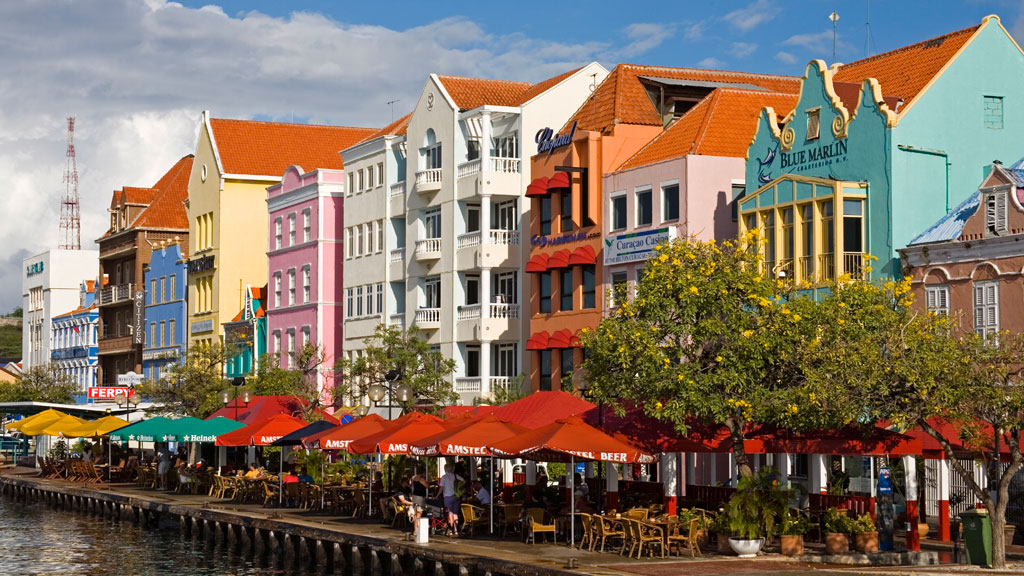 'Curaçao binnen 5 jaar onafhankelijk'