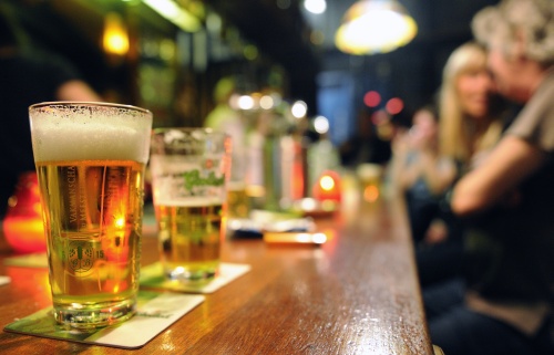Europeanen drinken het meeste alcohol