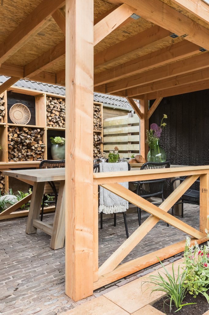 5 redenen om te kiezen voor een overkapping in de tuin